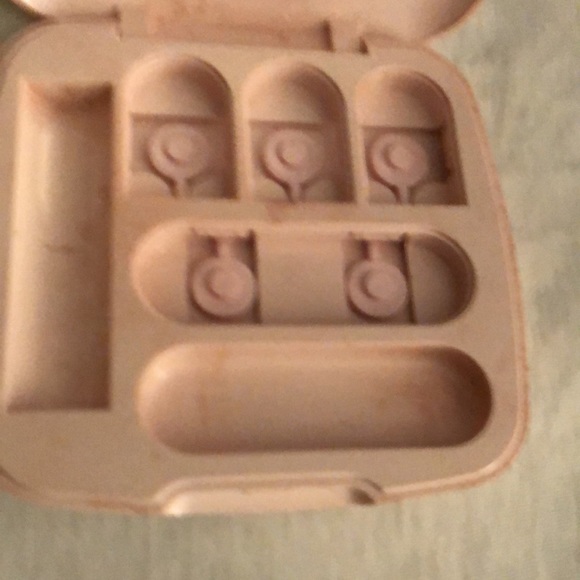 Mary Kay | Makeup | Vintage Mary Kay Refillable Custom Compact | Poshmark